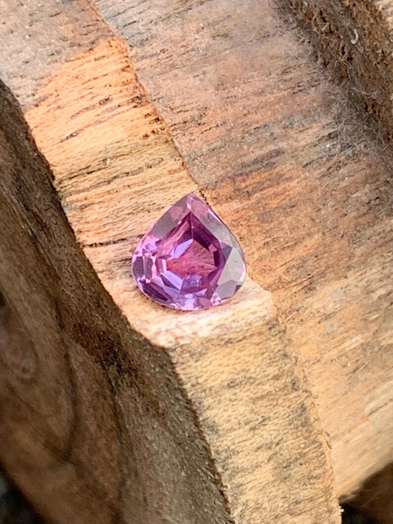 Purplish Pink Heart Sapphire | 0.55 Ct Loupe Clean Gemstone - Etsy