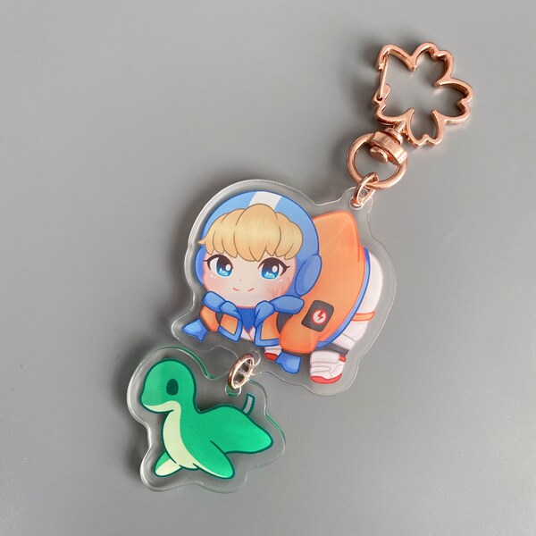 Apex Legends Keychain - Etsy