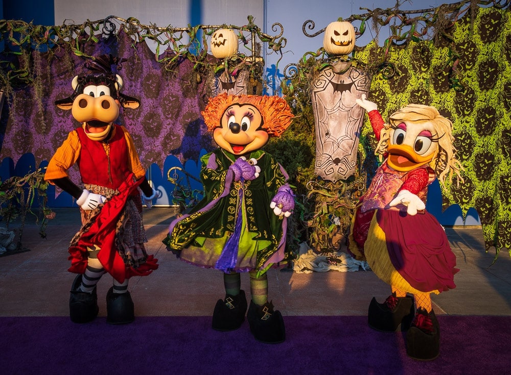 Minnie Hocus Pocus, Disneyland Halloween, Disney Halloween Sticker, Not ...