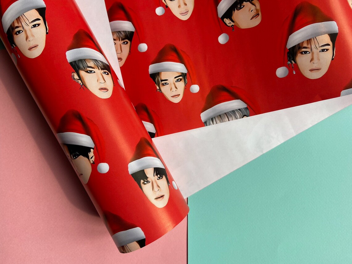 Stray Kids Christmas Wrapping Paper Stray Kidsxmas Gift Wrap - Etsy