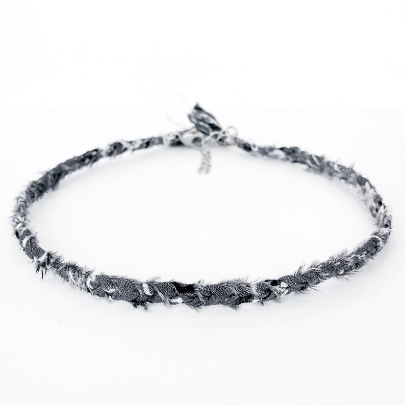 Cameron Choker gray - Etsy