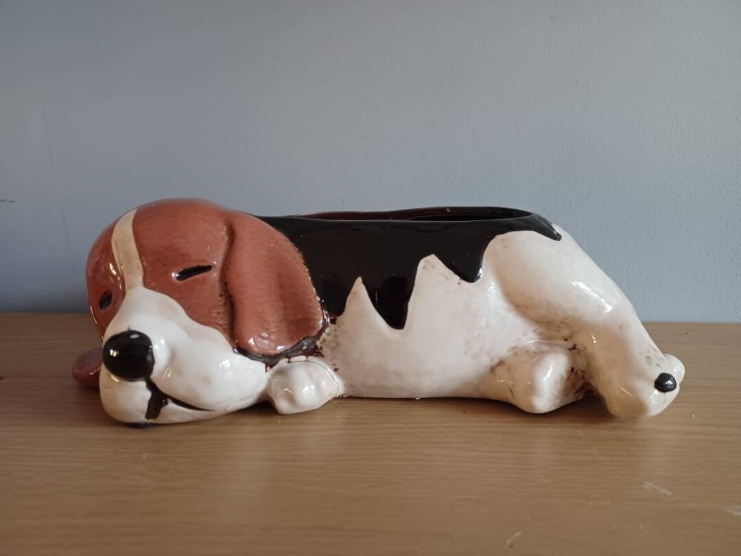 Ceramic Beagle Dog Planter Plant Pot Gift Ornament MEDIUM 25cm X 11.5cm ...