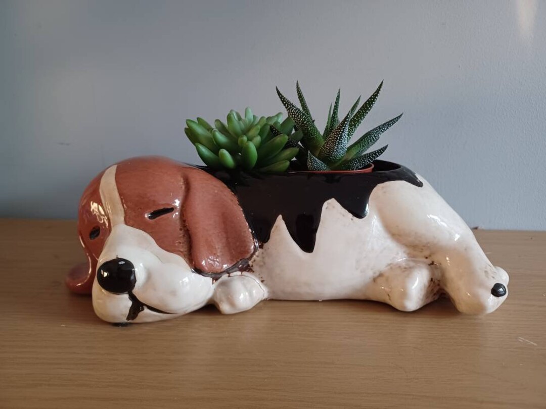 Ceramic Beagle Dog Planter Plant Pot Gift Ornament MEDIUM 25cm X 11.5cm ...
