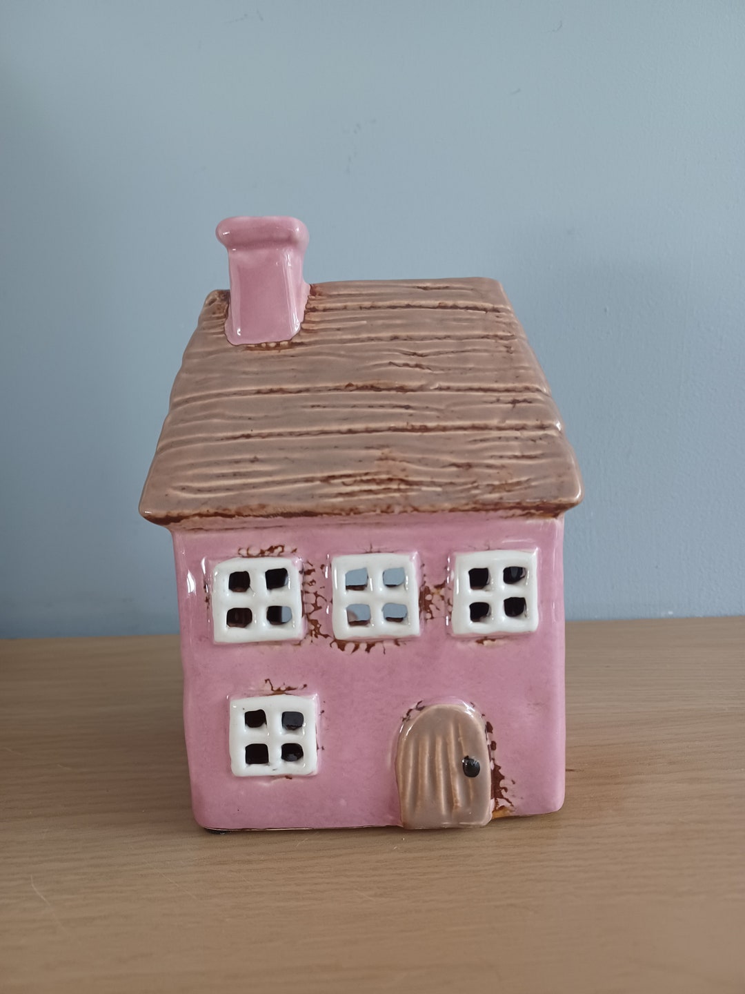 Village Pottery Pink Thatch House Tea Light Ceramic Gift 14cm New Free ...