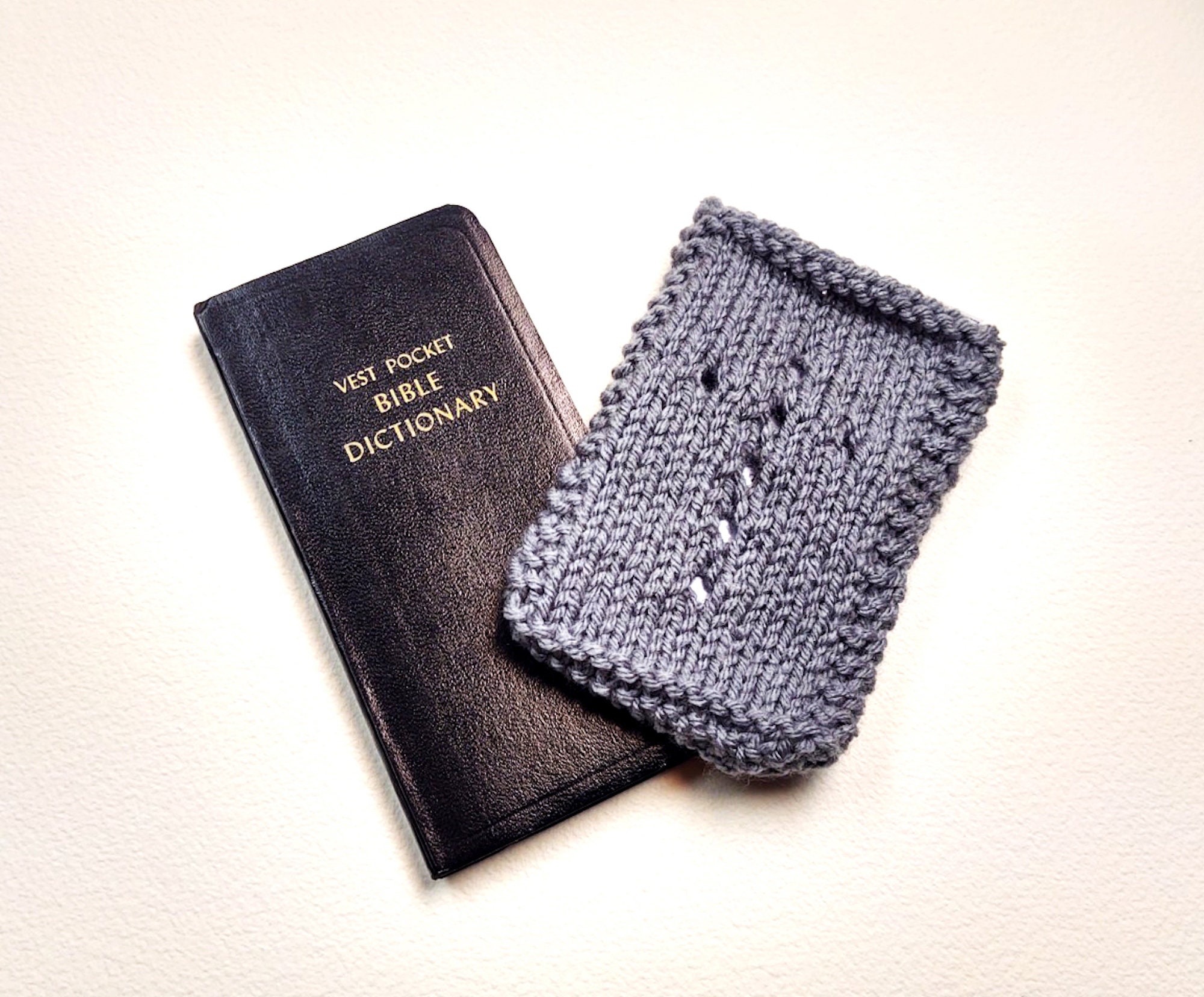Mass Card Holder / Prayer Card Holder with Laminated Prayer Card - Etsy