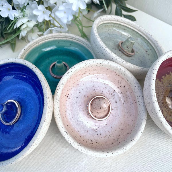 Ceramic Ring Holder - Etsy