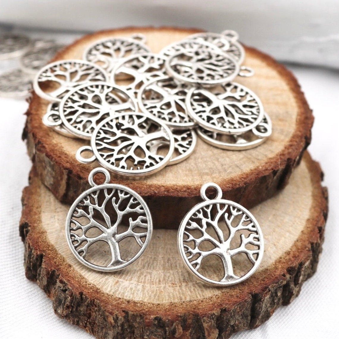 10 Antique Silver Tree of Life Charms: Family Tree Pendants - Etsy