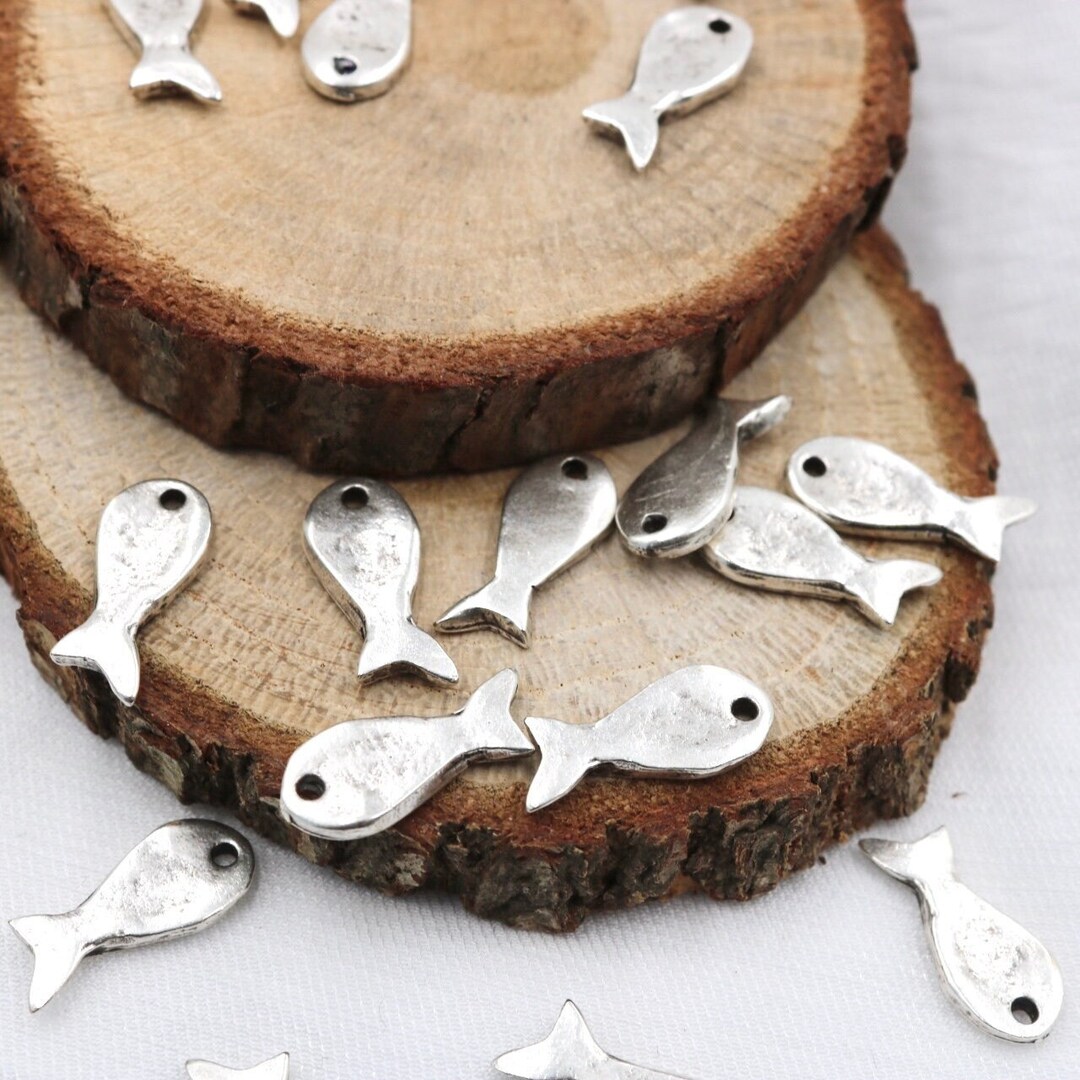 10 Fish Charms, Handmade Mini Charms, Animal Charms, Gift for Fish ...