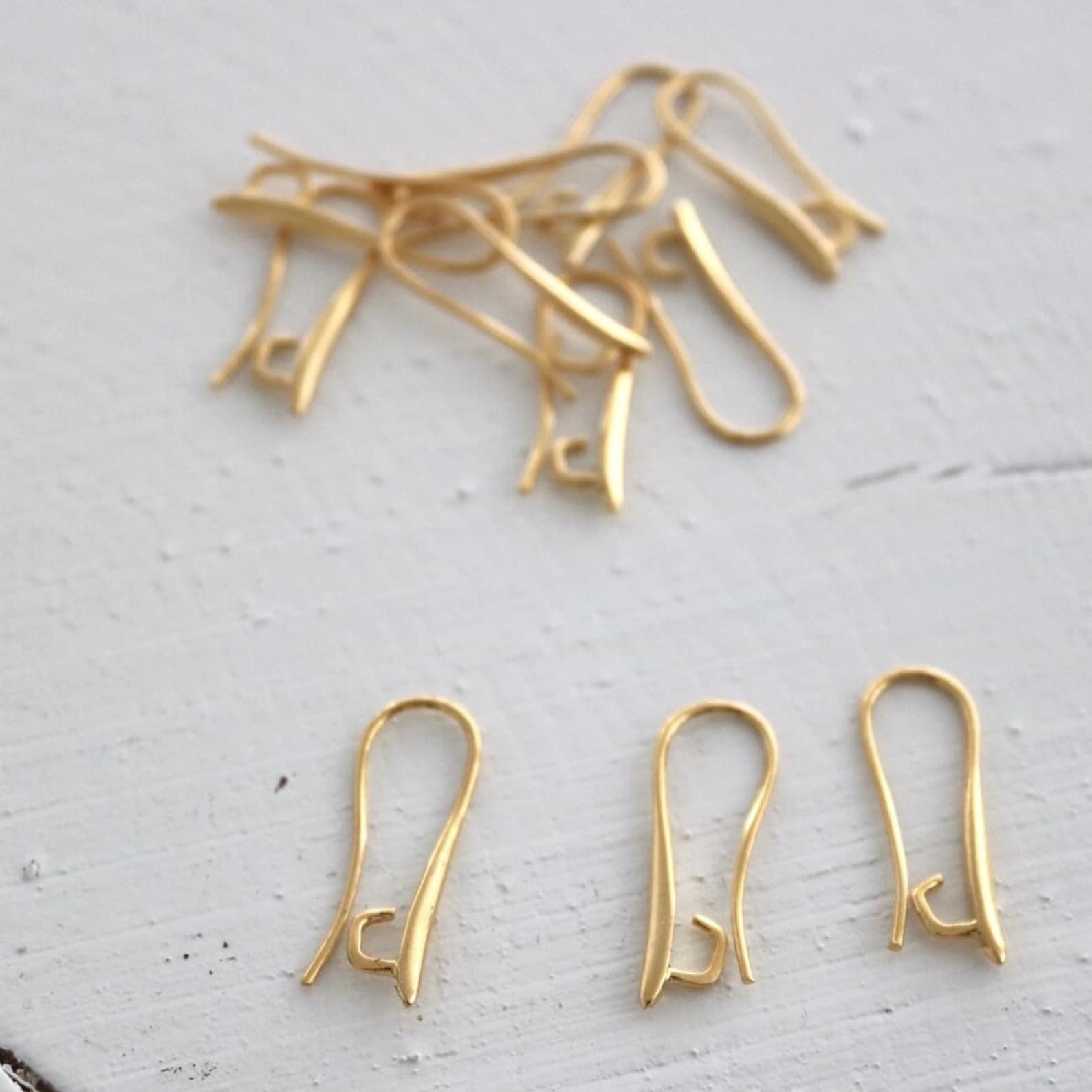 10 Gold French Hooks Fish Hooks Ear Wires Thin Hooks - Etsy