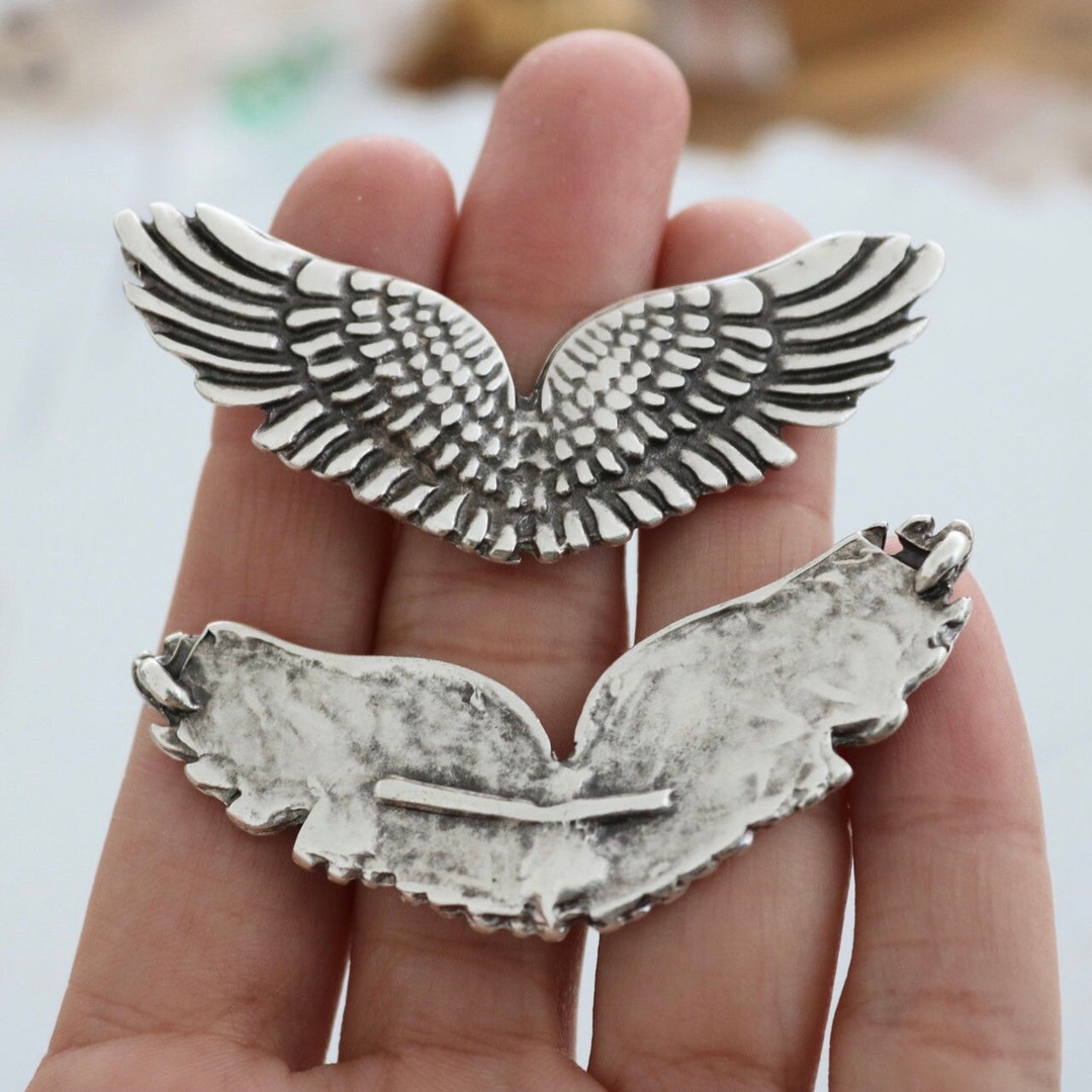 5 Antique Silver Angel Wing Connectors: Pewter Charm Pendants - Etsy