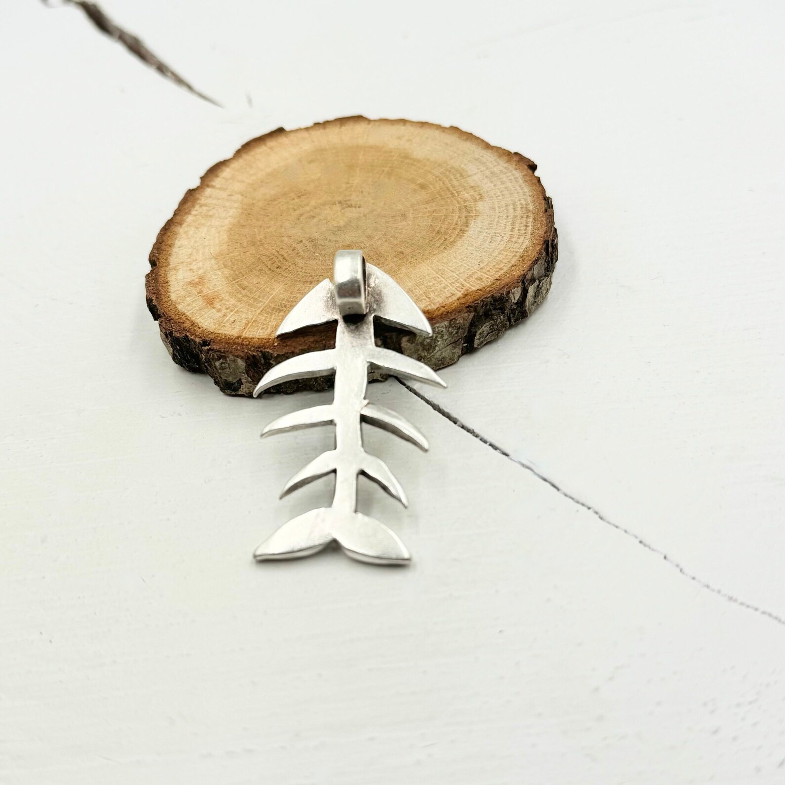 Silver Fishbone Pendant: Unisex Nautical Charm (50x30mm) - Etsy