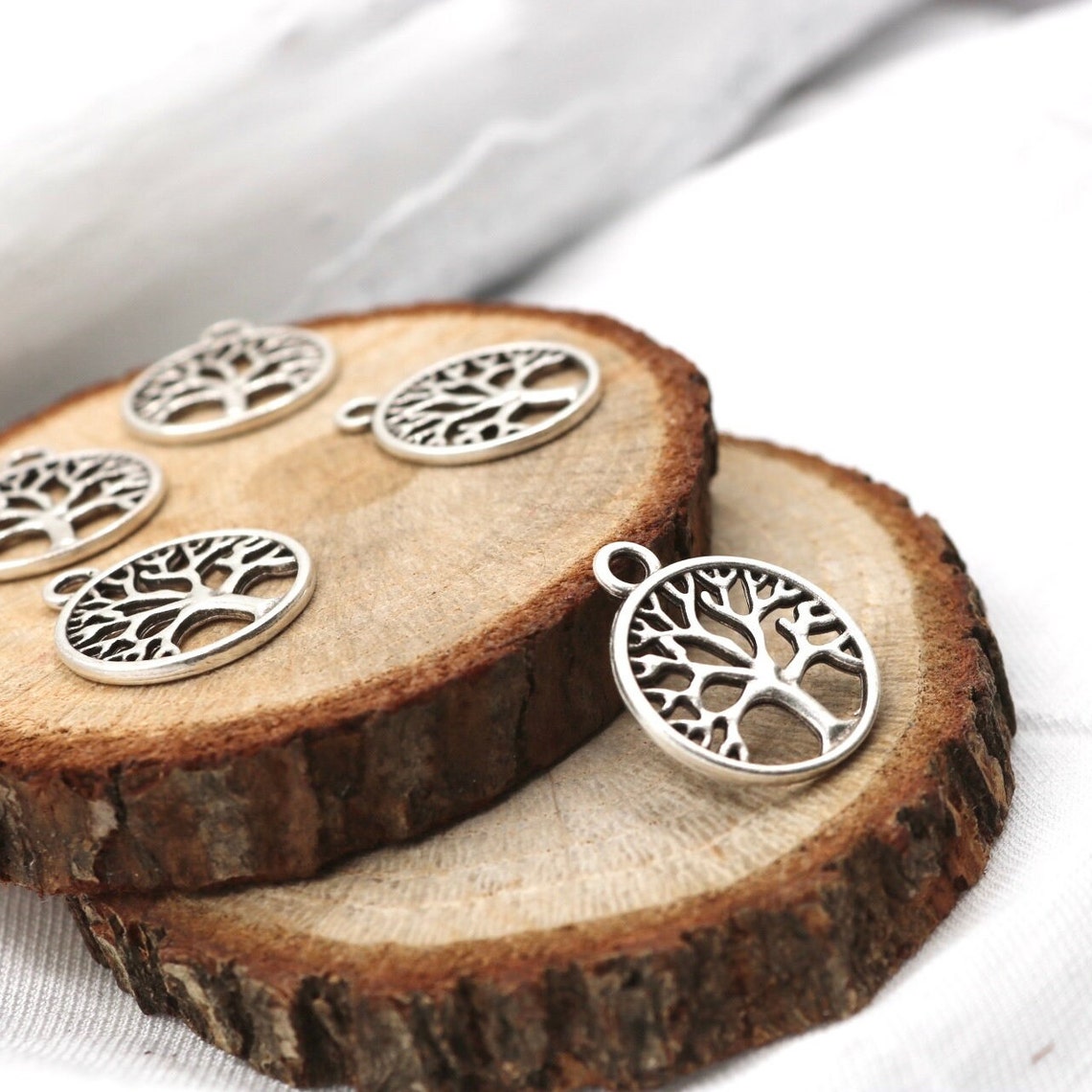 10 Antique Silver Tree of Life Charms: Family Tree Pendants - Etsy