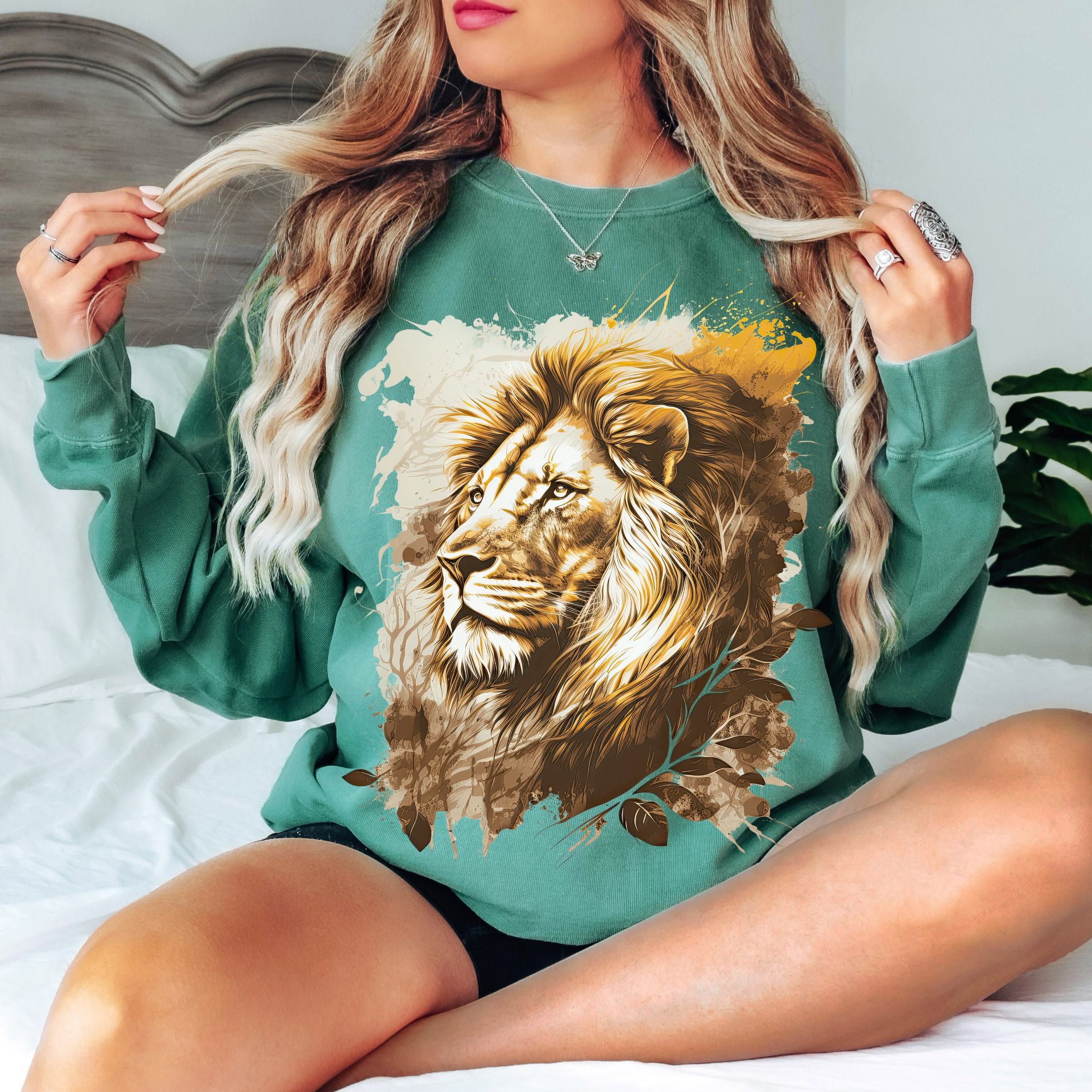 Lion Sweatshirt, Wild Animal Pullover, Jungle Animal Sweater, Majestic ...