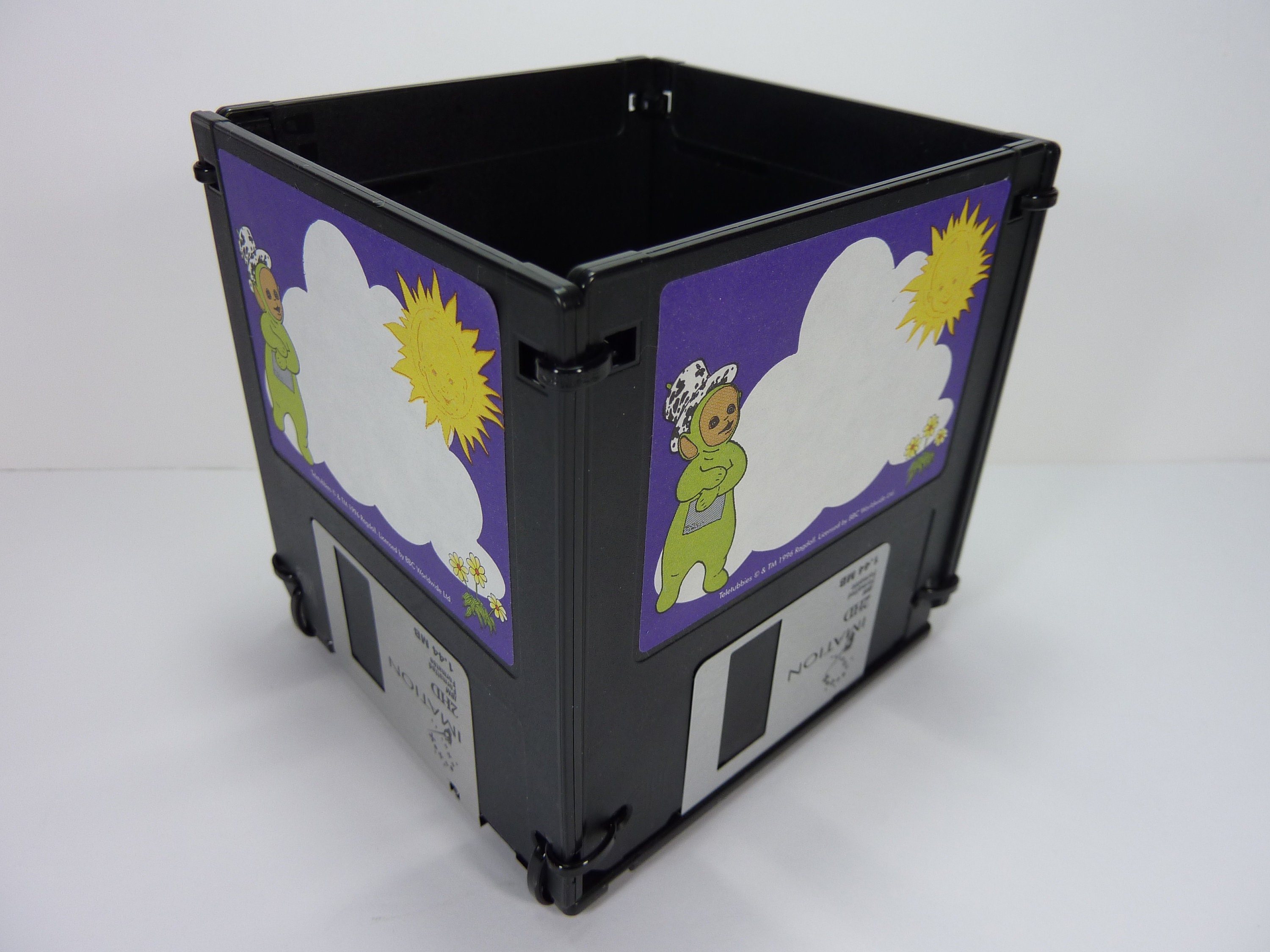 Teletubbies Ltd Edition Handmade Retro Upcycled 3,5 Floppy Disk Desk ...