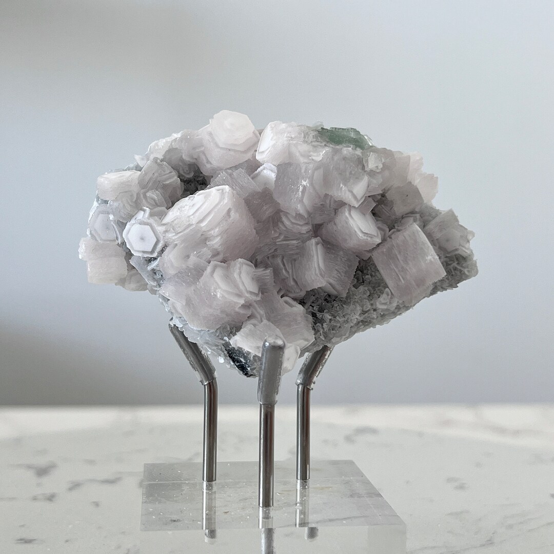 Light Pink Coin Calcite Fluorite Specimen UV Fluorescent Fujian China ...