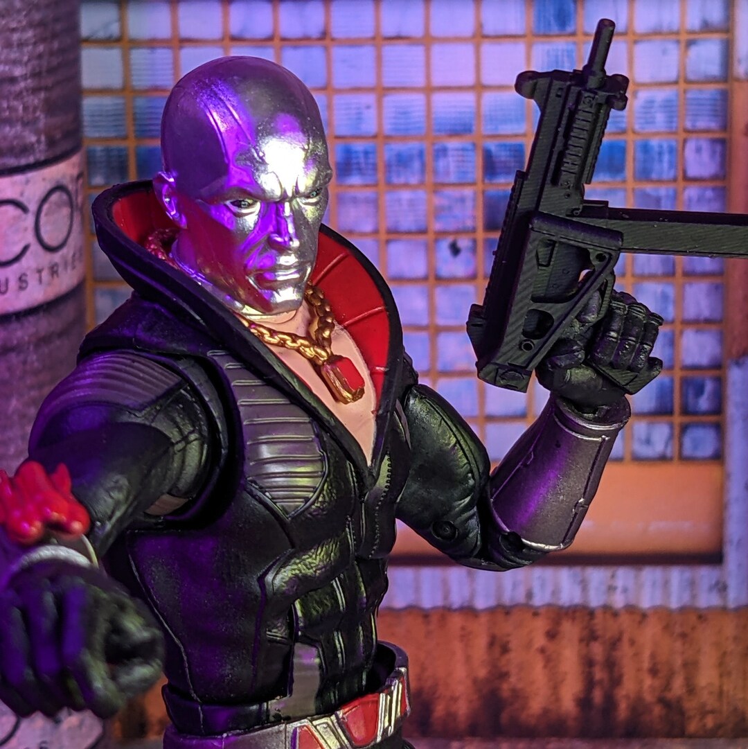 UMP-45-LV Folded Stock SMG 1:12 Scale Toy Accessory (unfinished, Made ...