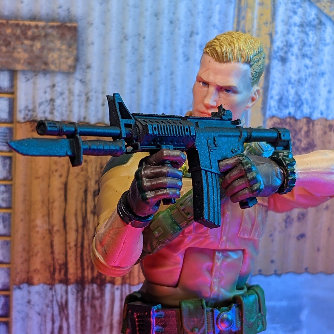 M4A1 Airborne Assault Rifle With Bayonet and Foregrip 1:12 Scale Toy ...