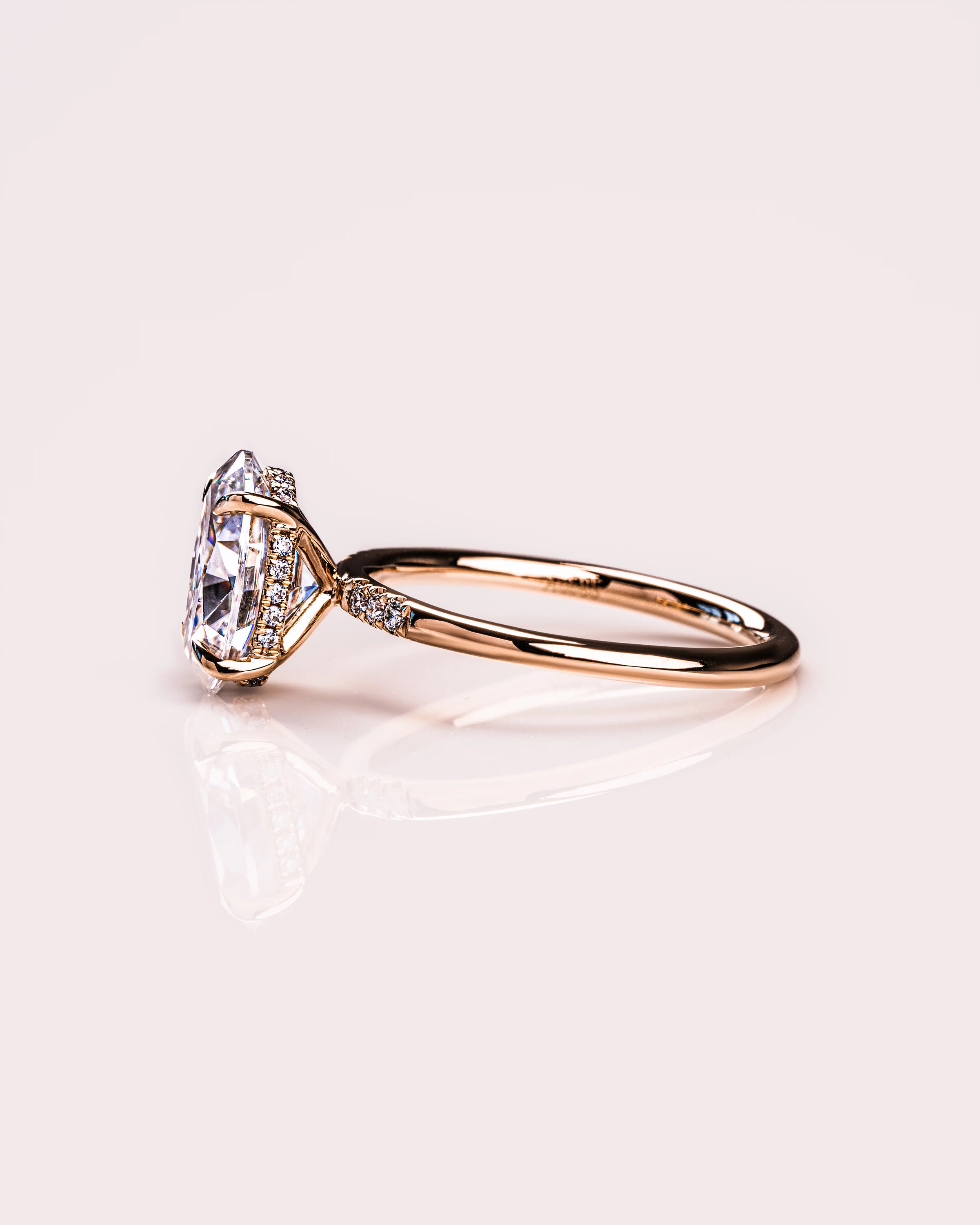 Hidden Halo Lab Grown Diamond Engagement Ring, 2 CT Oval Cut F/VS2 IGI ...