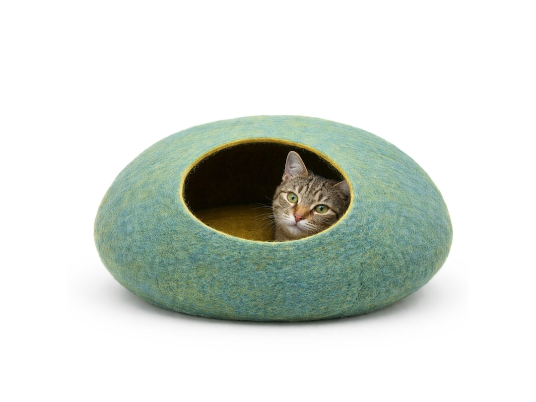 Handmade Wool Felt Cat Cave, Dual-colored Pet Bed - Etsy