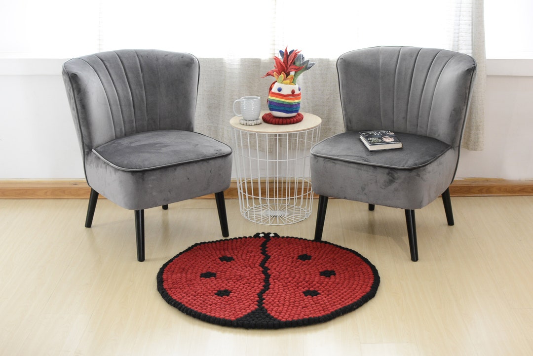 Felt Lady Bug Rug - Natural Wool Felt Ball Rug - 100% Wool Nepal Rug ...
