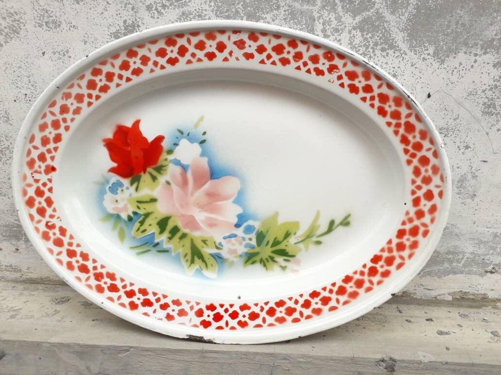 3 Matching Vintage Oval Enamel Plates Vintage Enamelware - Etsy