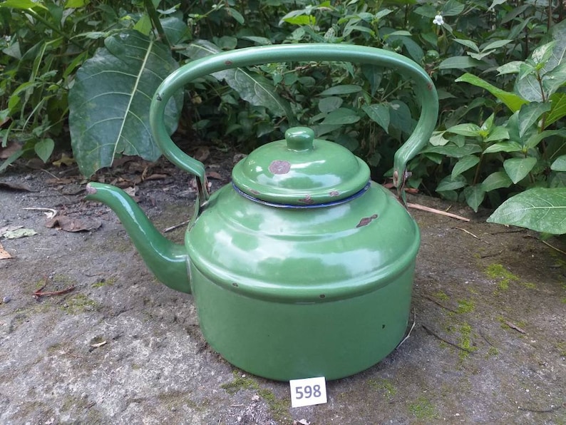 Vintage Large Green Enamelware Kettle With Swing Over Handle 1940s - Etsy