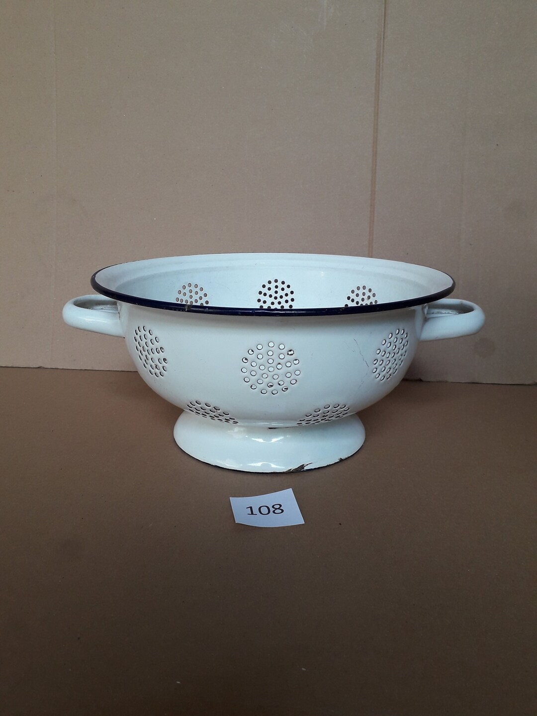 Large Vintage Enamel Colander White Enamelware Graniteware - Etsy