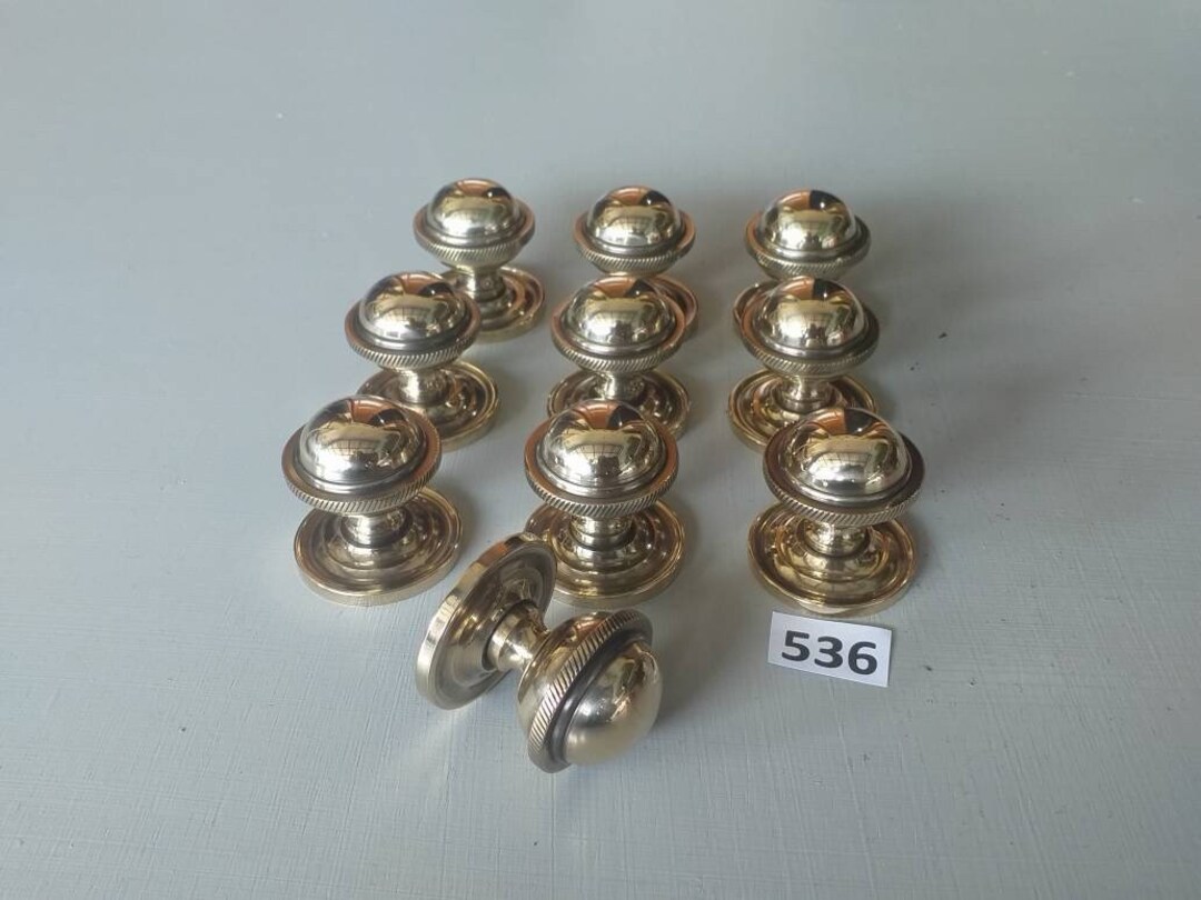 10 Vintage Style Heavy Cast Brass Round Cupboard Knobs Round Brass ...