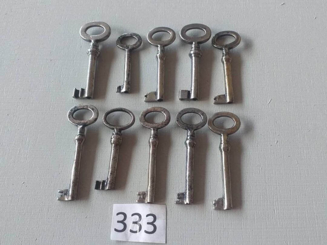 10 Vintage Small Keys Original Vintage Keys Not Modern Reproduction - Etsy