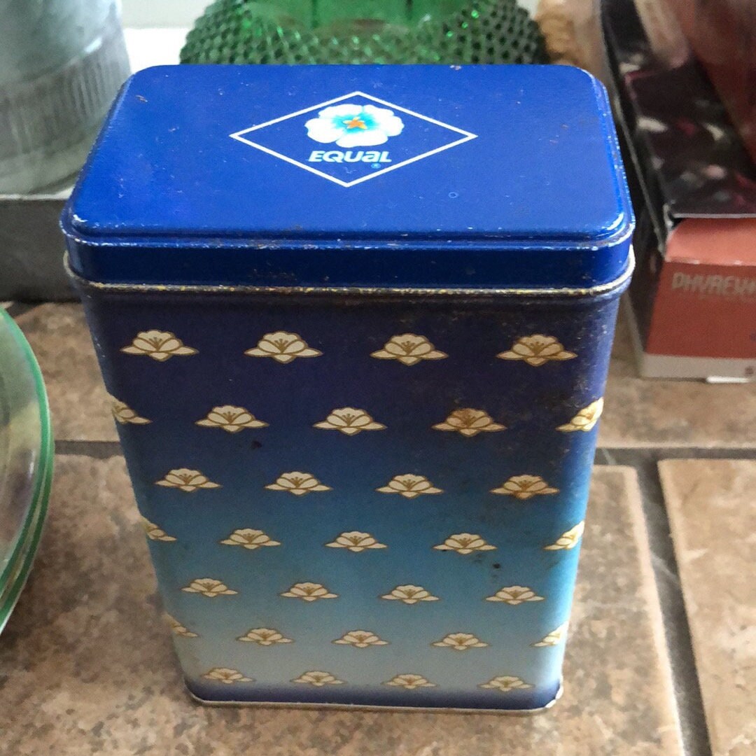 Vintage 1988-89 EQUAL Nutrasweet Sweetner Collector Tins Set of 2 - Etsy