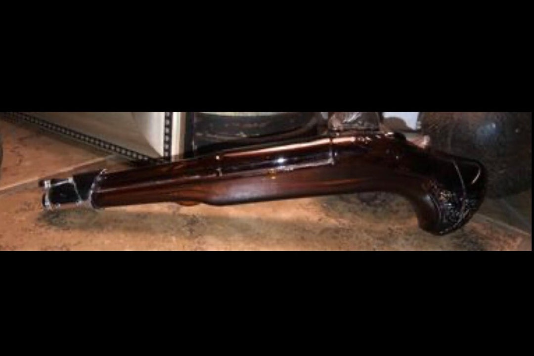 Avon After Shave Glass Guns Decorative 1760 Dueling Pistol Vintage - Etsy