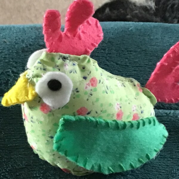 Chicken Pin Cushion - Etsy