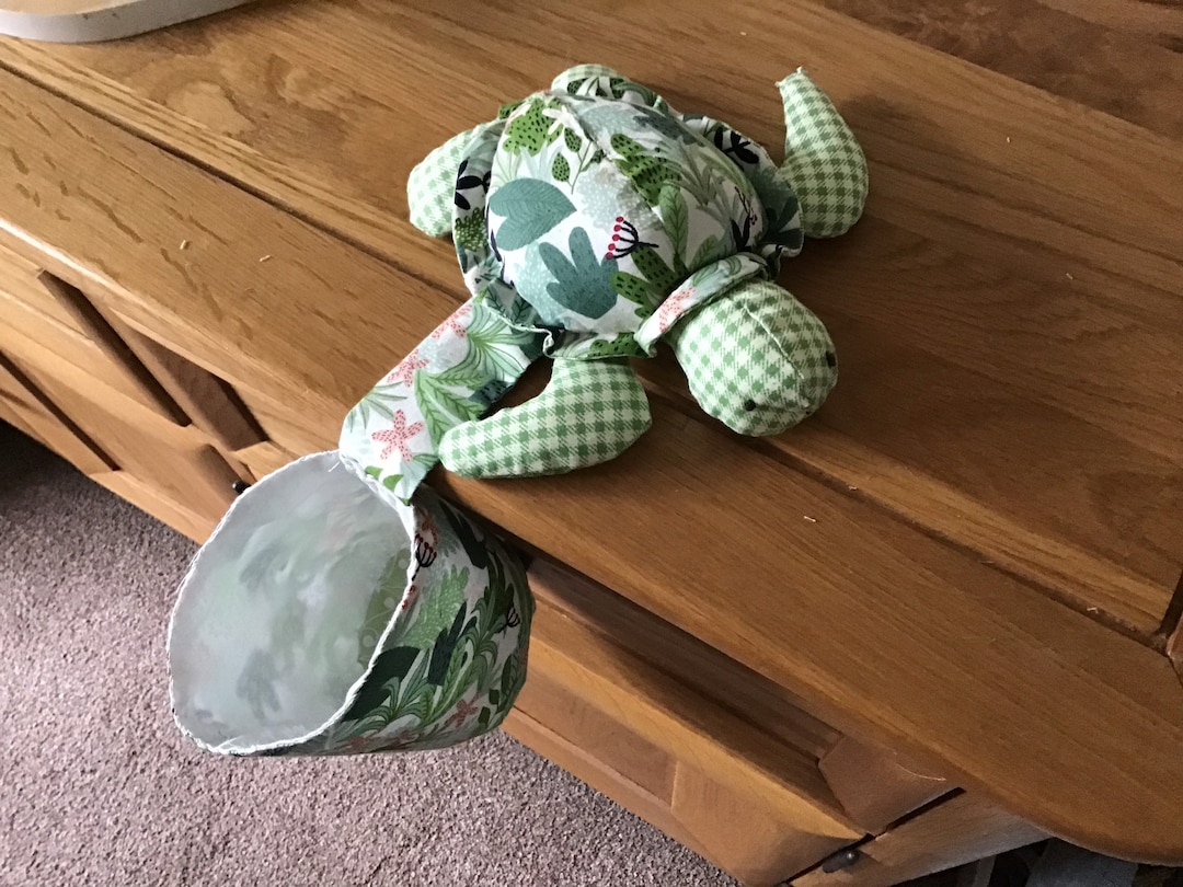 Turtle Pin Cushion and Thread Catcher - Etsy