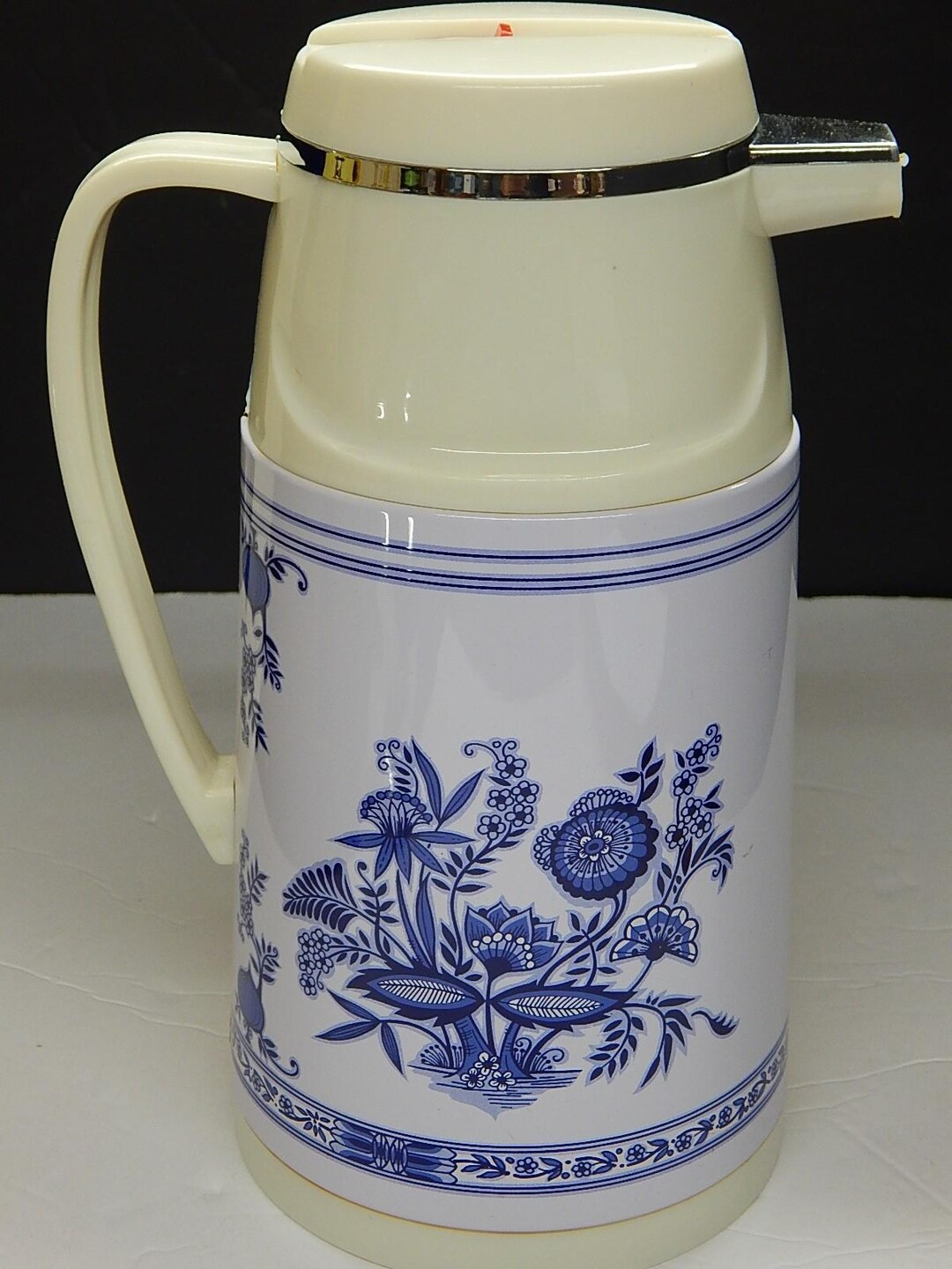 Vintage 1 L Perfect Pitcher, Floral Pattern, Vacuum Insulated. FREE ...