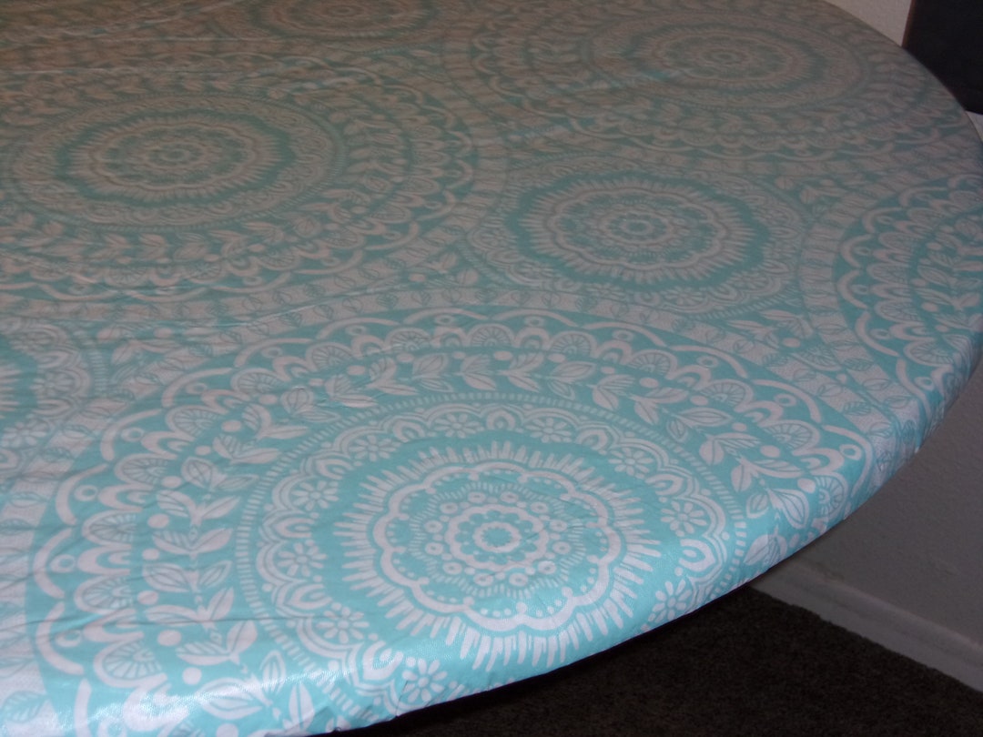 Fitted Tablecloth. PEVA/ Felt Backing White With Turquoise Medallion 70 ...