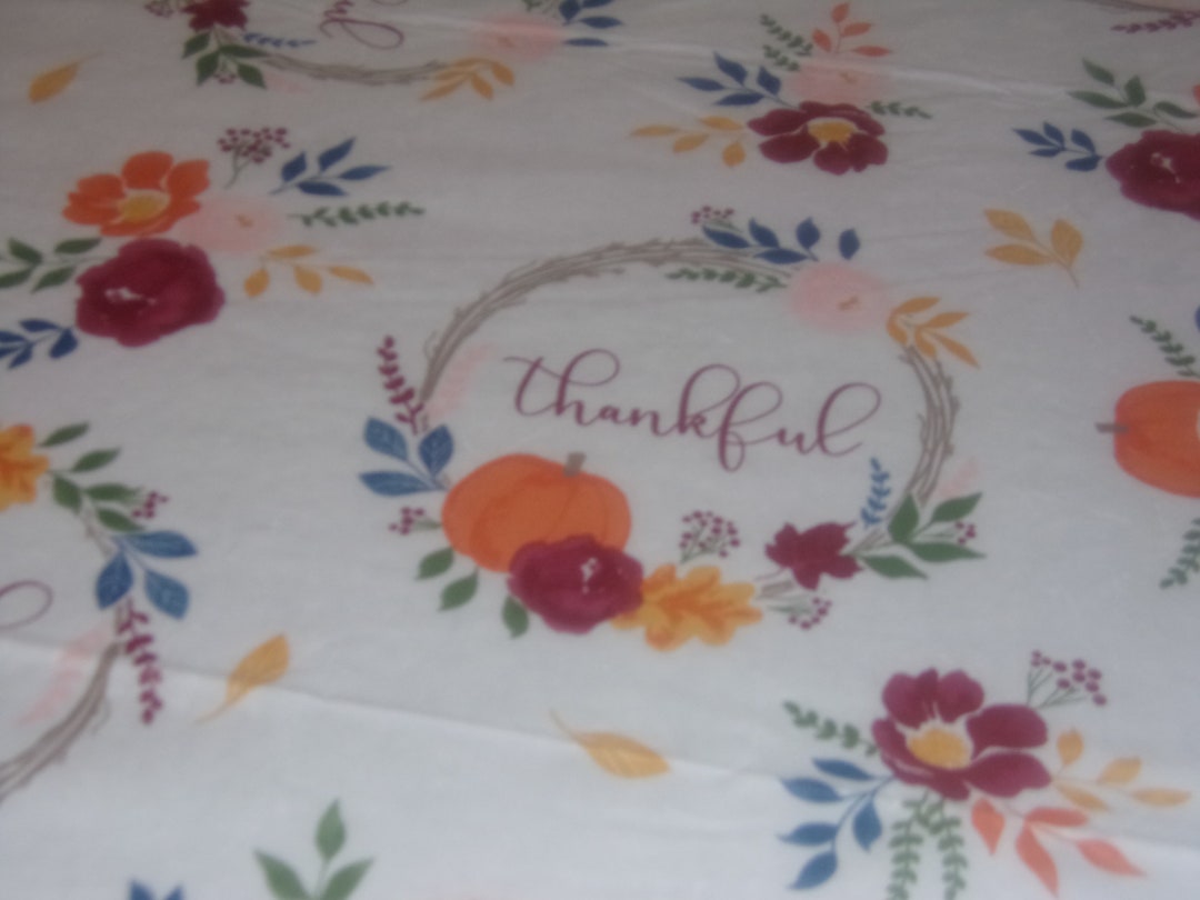 Fitted Tablecloth. PEVA Vinyl With Felt Backing 70 Inch Round to Fit a ...