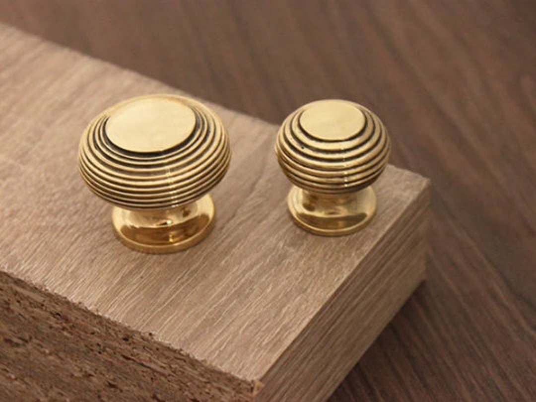 Antique Aged Brass Beehive Cabinet Drawer Handles Cupboard Knobs 30mm or 40mm - Etsy