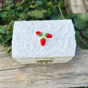 Strawberry Cake Box - Etsy