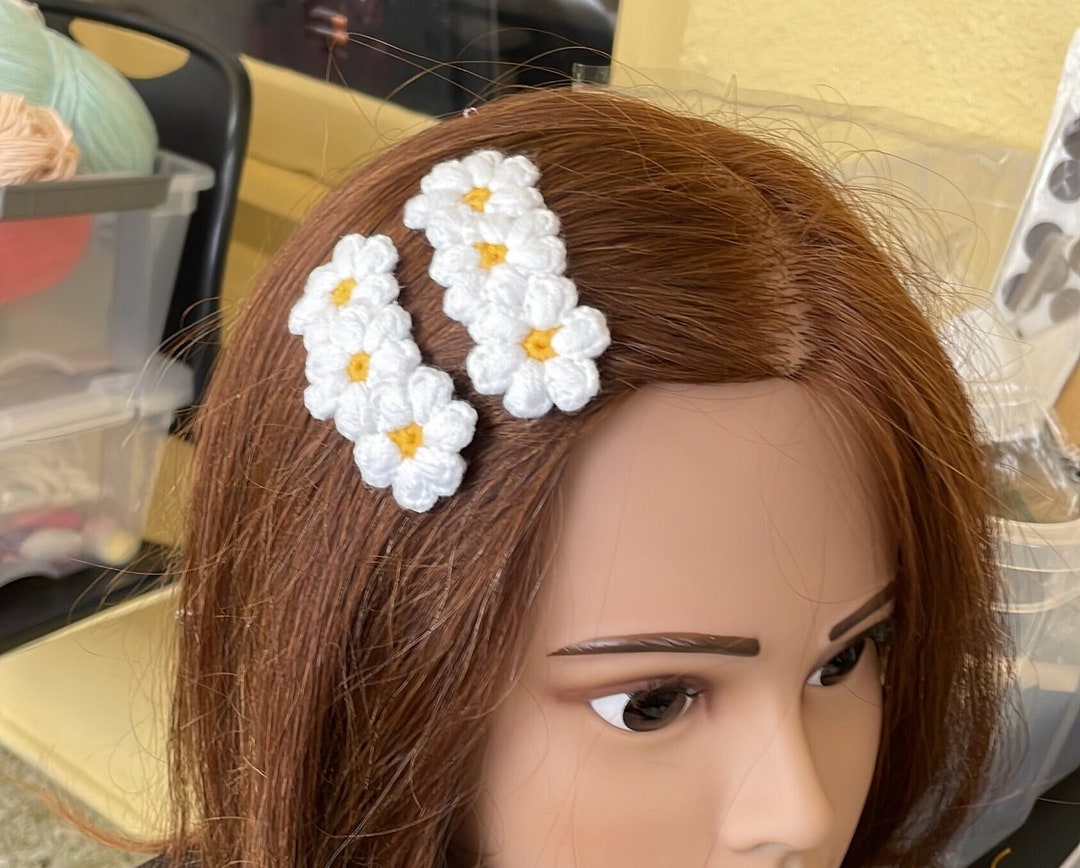 White Crochet White/green Daisy Snap Hair Clip for Kids Set of 2 ...