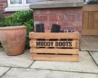 Welly Boot Rack & Shoe Rack Wooden Storage Box Apple Crate Muddy Boots ...