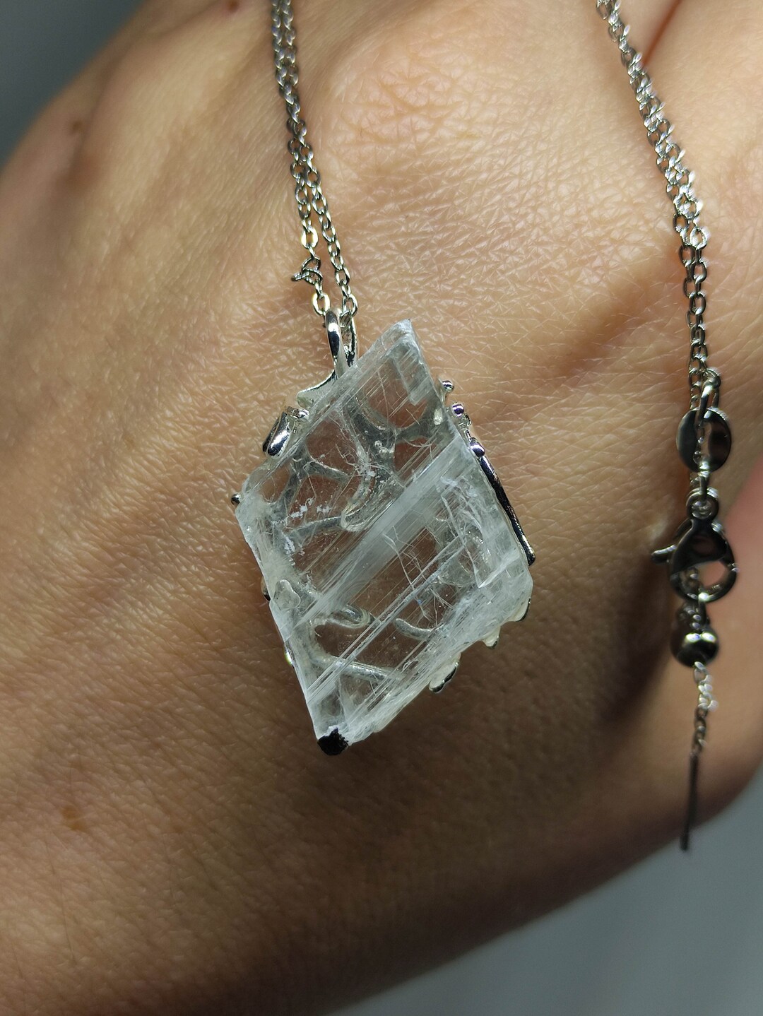 Selenite Necklace, Raw Crystal Necklace, Selenite Necklace Pendant ...