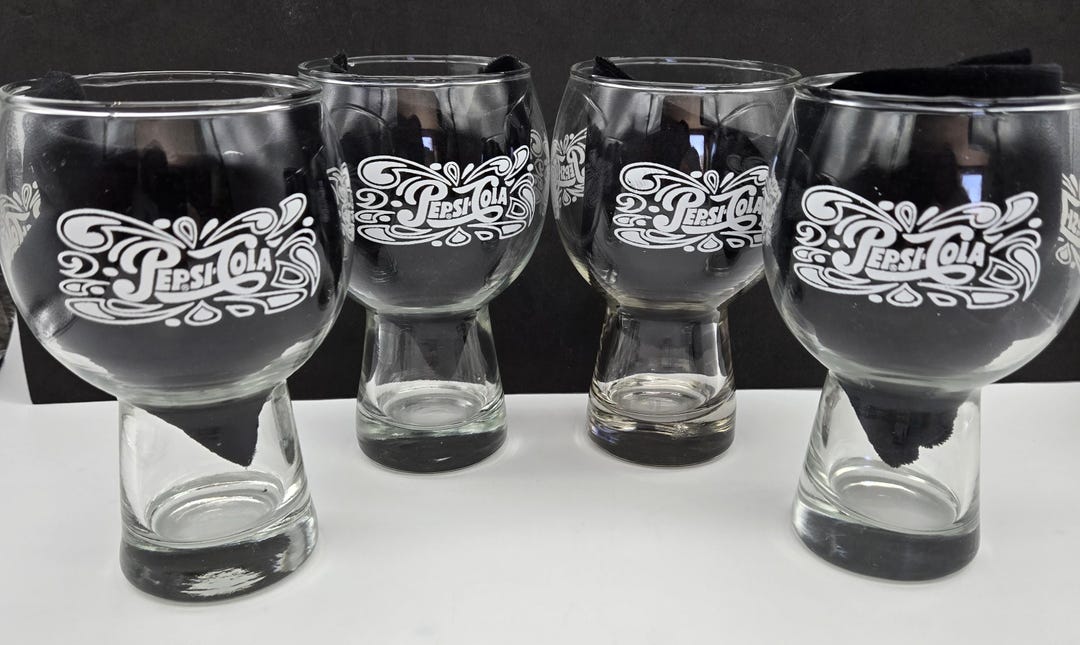 White Lettering Pepsi-cola Glasses, 3 Sided Logo, Set of 4. 1970's - Etsy