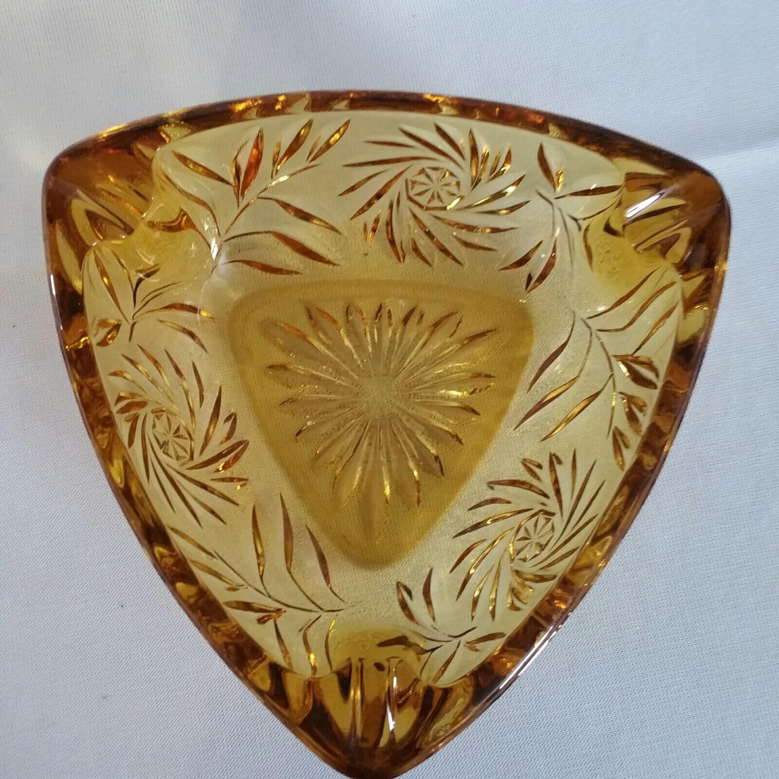 Hazel Atlas Pinwheels and Leaves Triangular Amber Glass Ashtray - Etsy