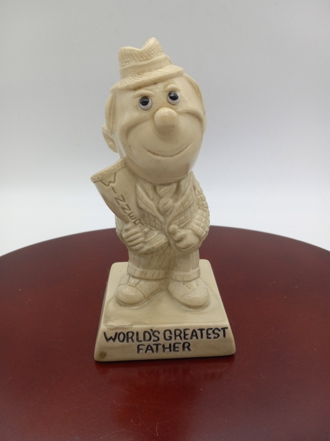 World Greatest Father Figurine by Russ Berrie Design 1970 Ceramic - Etsy