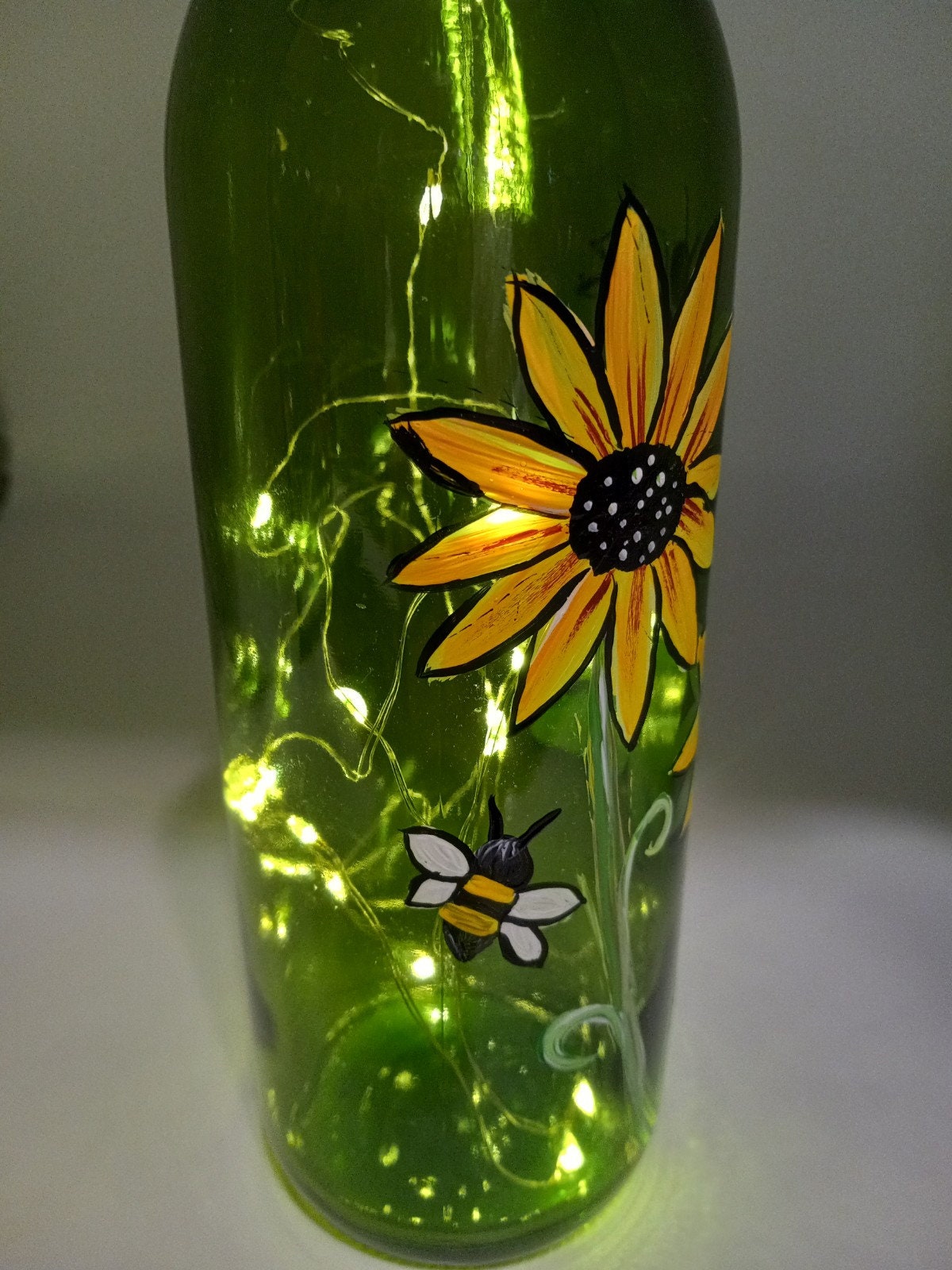 Sunflower/bees Hand Painted & Lighted Wine Bottle - Etsy Sunflower/bees Hand Painted & Lighted Wine Bottle - Etsy
