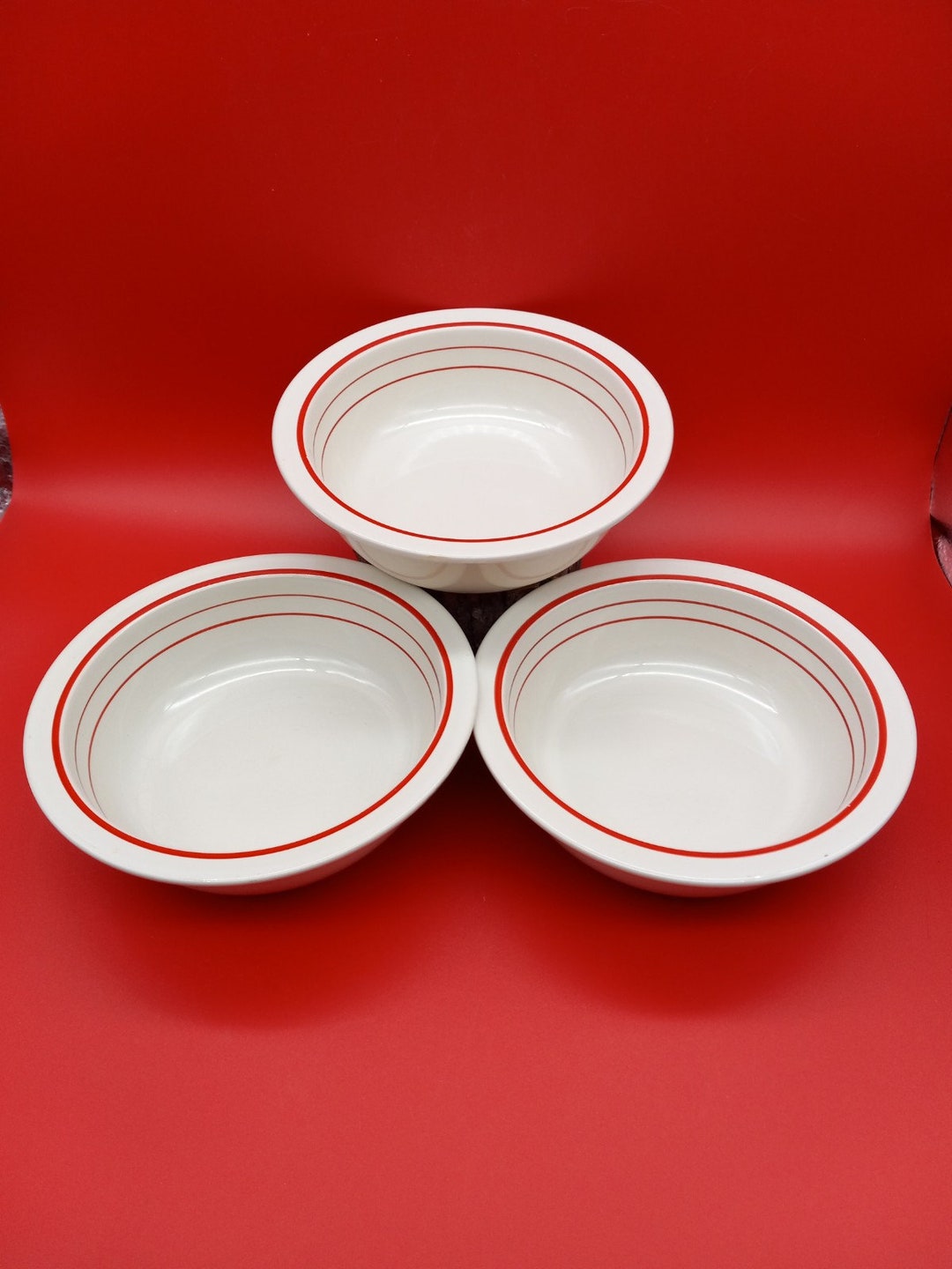 Set of 3 Light and Bright Red Band Bowls - Etsy