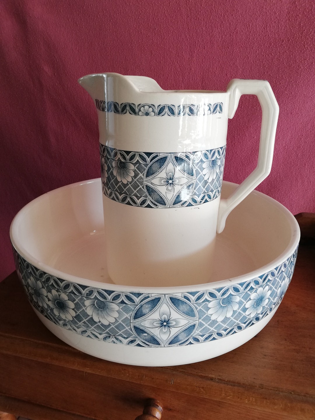 Old Toilet Set Longchamp Pitcher and Bowl /ironstone Pitcher and ...