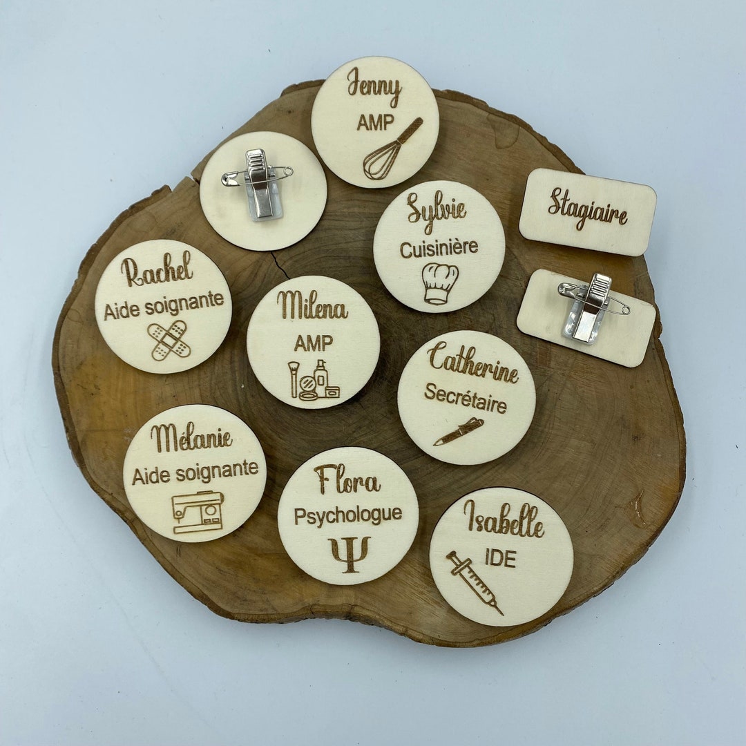 Badge personnalisé, prénom, fonction, badge en bois, badge métier ...