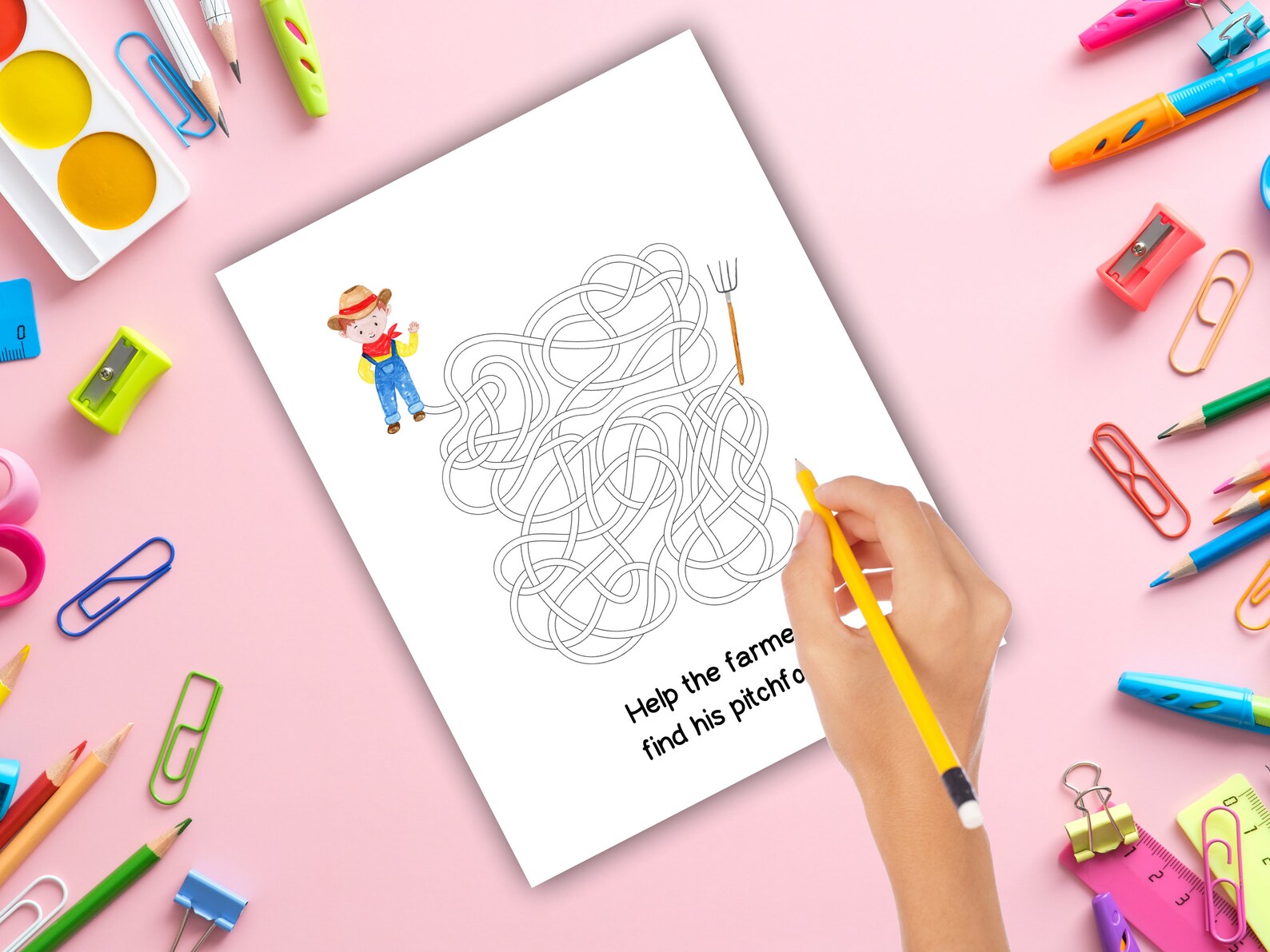 Farm Maze // Farm Activity Printable, Farm Animals Activities, Barnyard ...