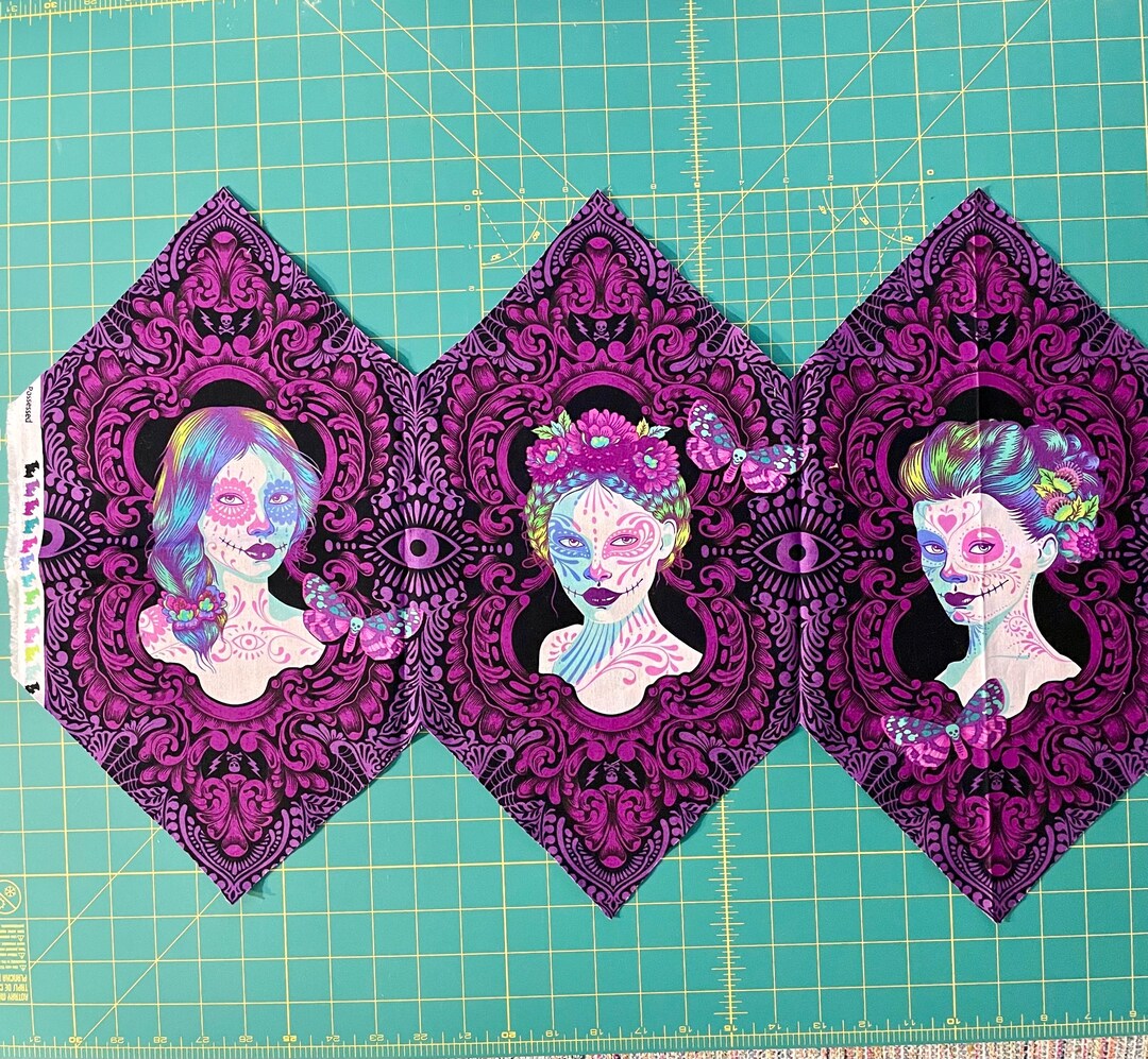 Tula Pink De La Luna Possessed Haunted Cameos PWTP 110~sold as a 26 1/2 ...